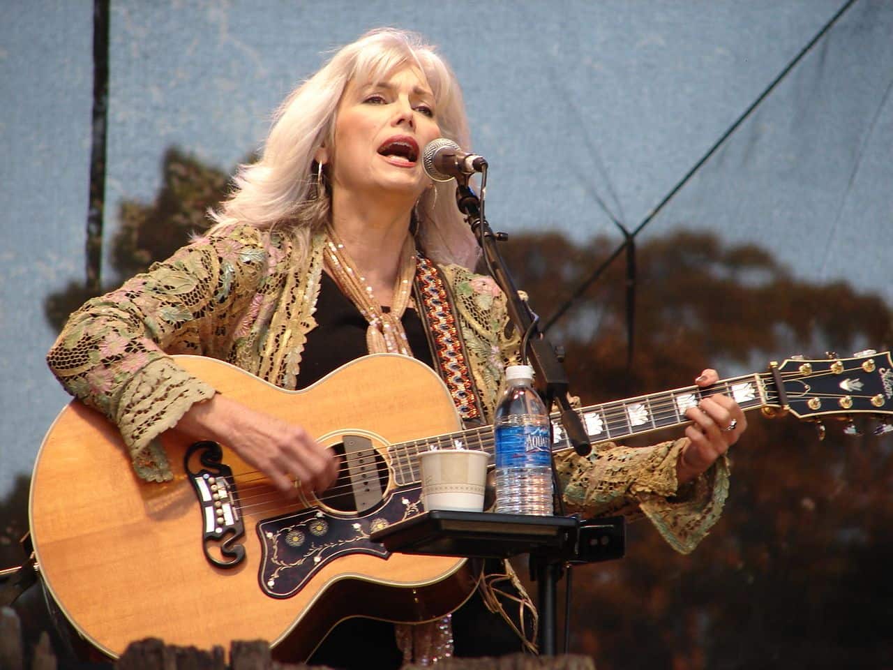 Emmylou Harris – Beneath Still Waters – Great Songs