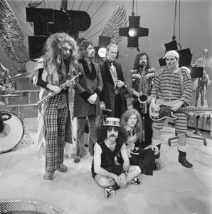 Wizzard – I Wish It Could Be Christmas Everyday – Great Songs